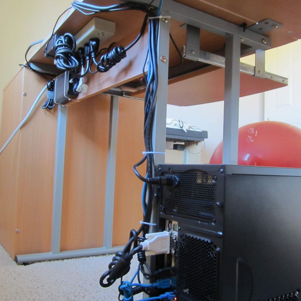 Mastering PC Cable Management: Tips and Tricks - The Tech Whisperer